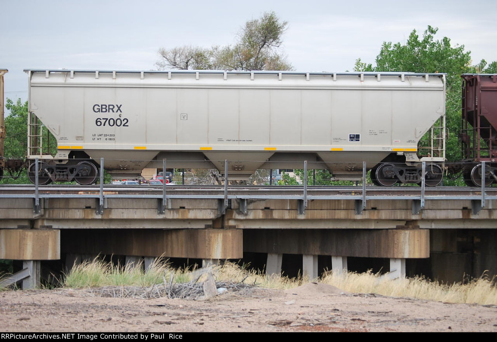 GBRX 67002